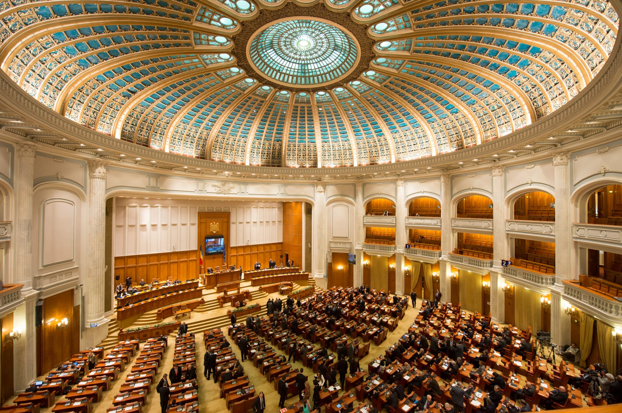 Parlamentul României a aprobat bugetul de stat pentru 2023. Nicolae ...