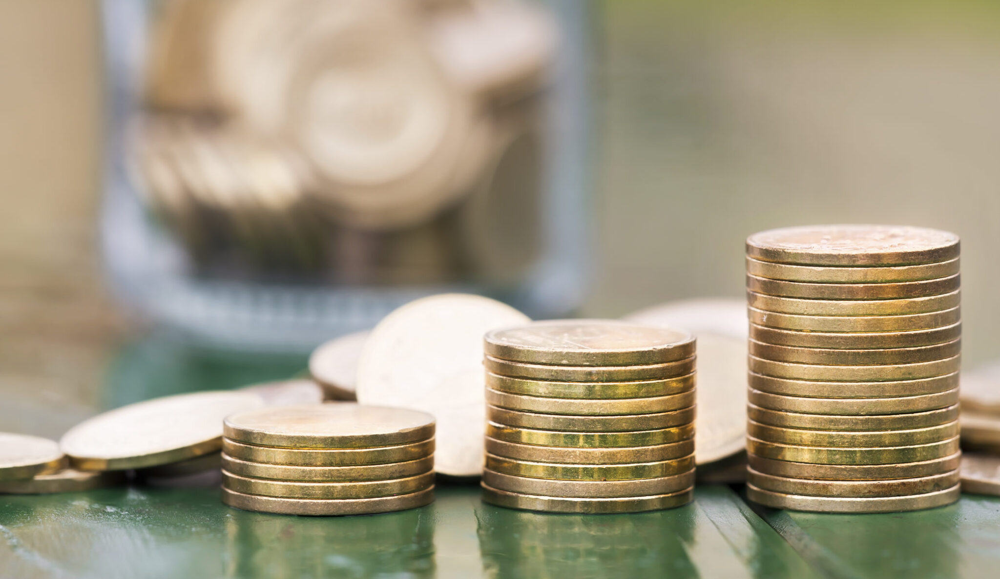 Inflaţie de două cifre în România. INS anunţă o rată anuală a inflaţiei ...