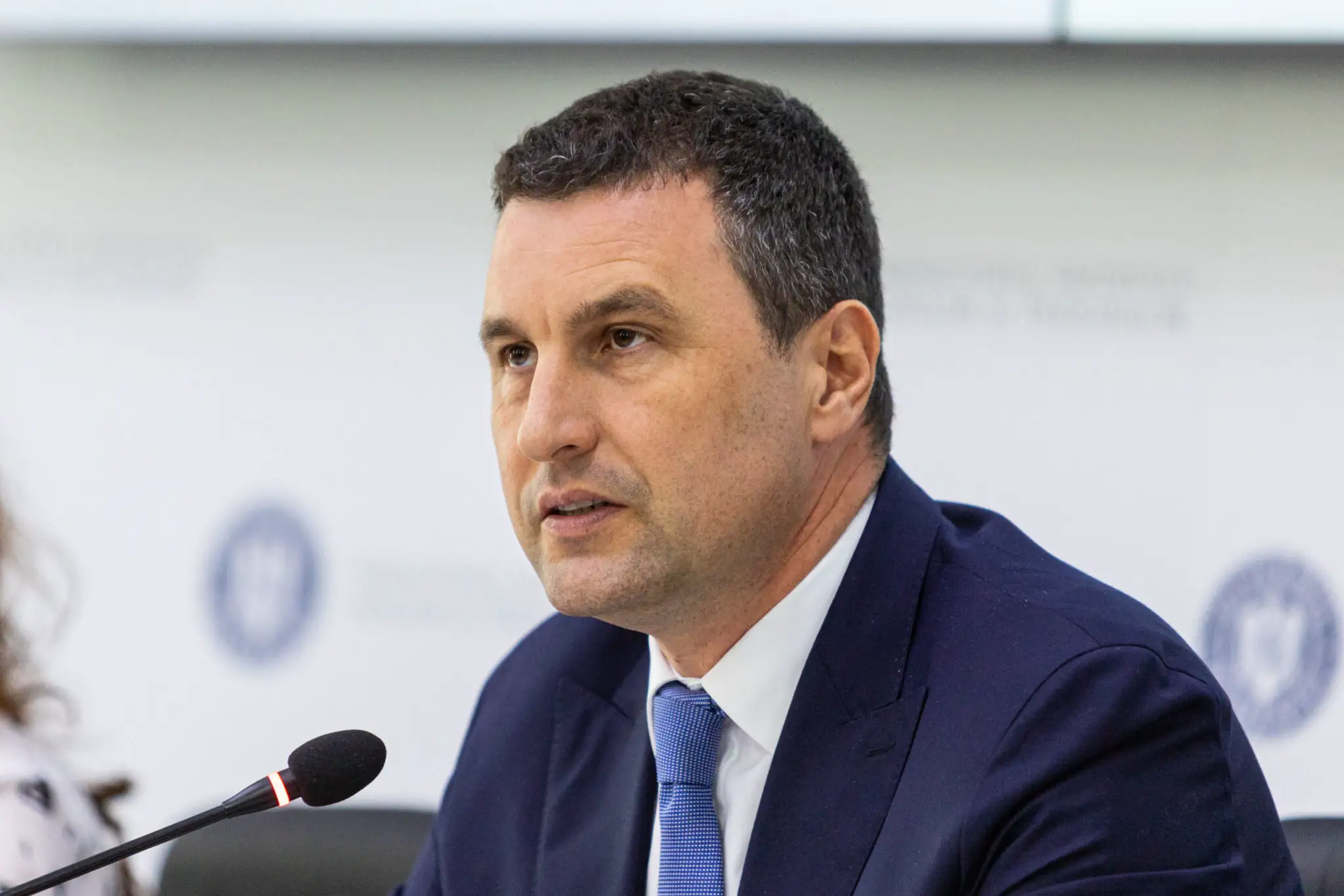 Deșeurile, probleme nerezolvată a României! Tanczos Barna: E o nepăsare ...