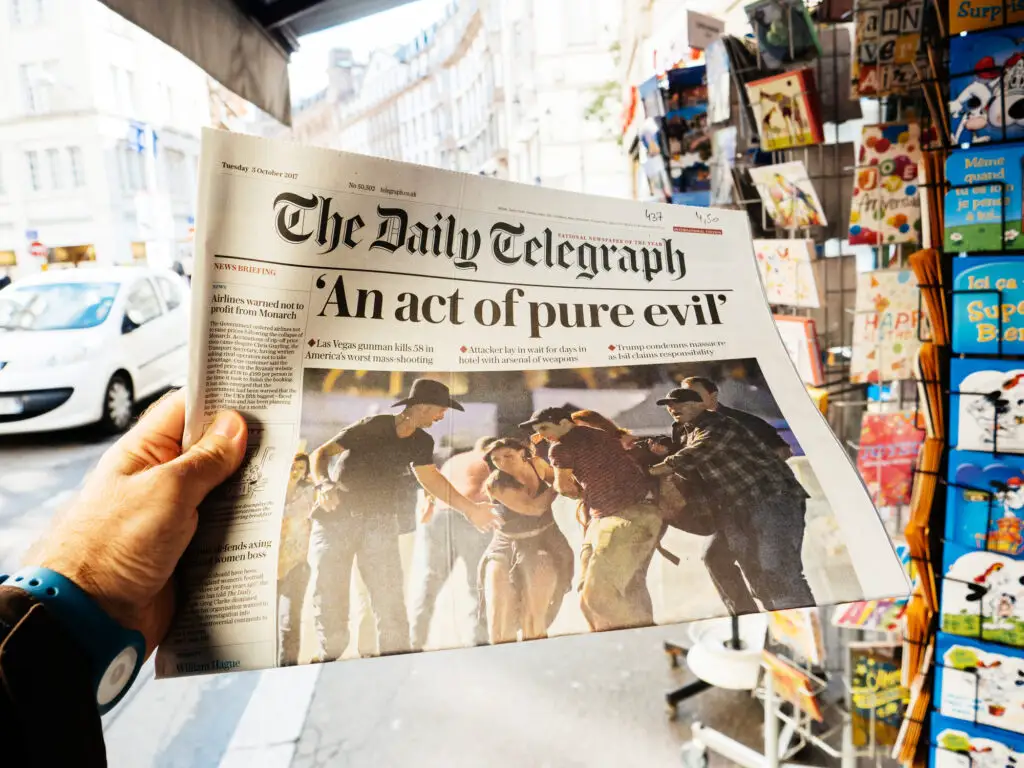 Proprietarul Daily Mail cumpără cotidianul The Telegraph. A semnat un ...
