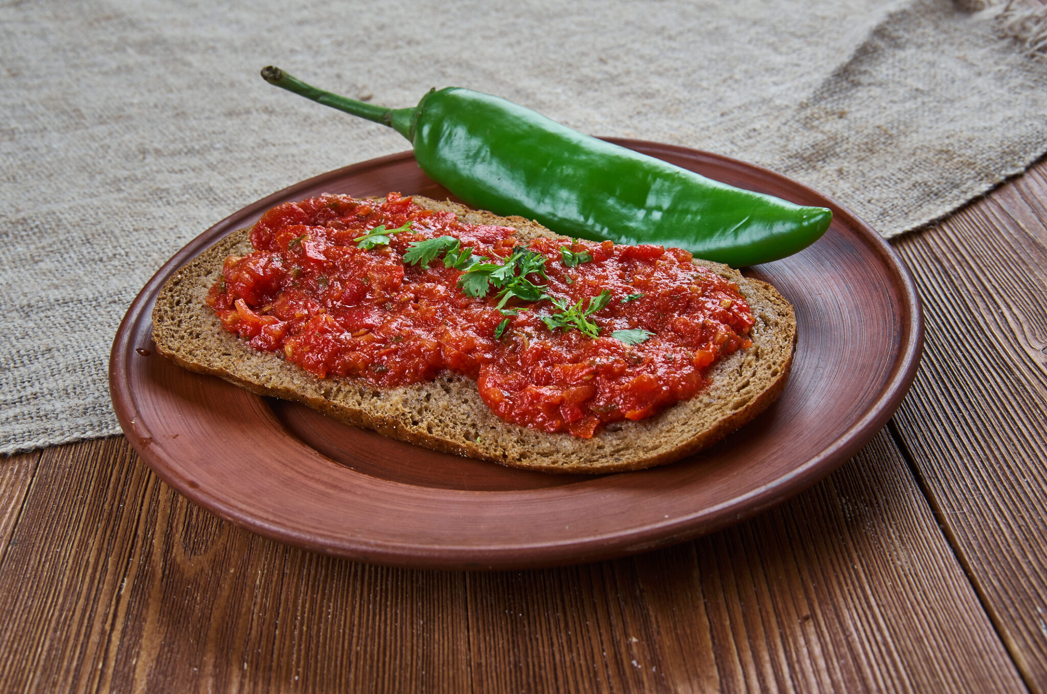 Zacuscă picantă cu ardei iute! Rețeta simplă pe care o poate urma ...