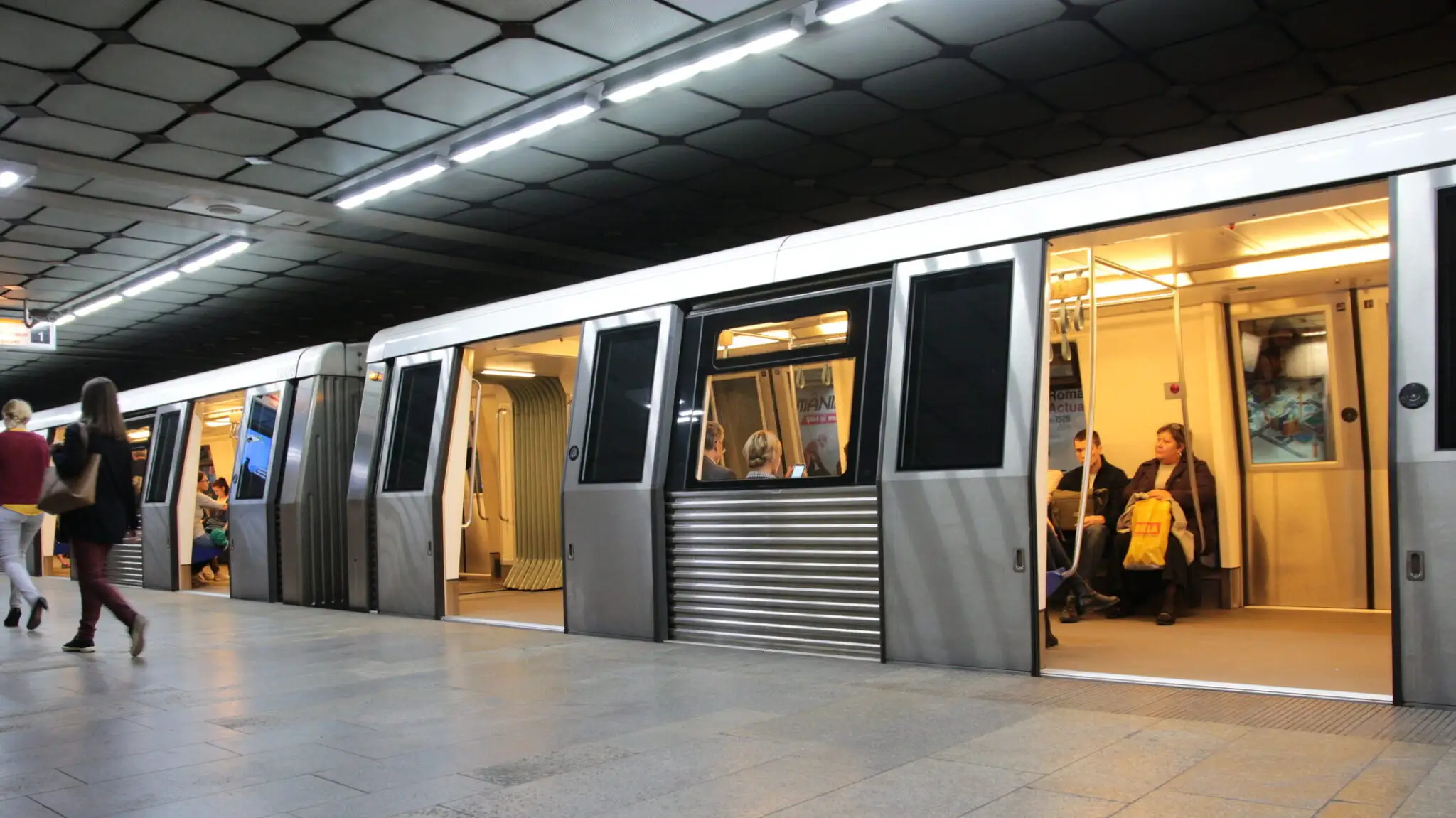 Metrorex a finalizat lucrările de accesibilizare pentru persoanele cu ...
