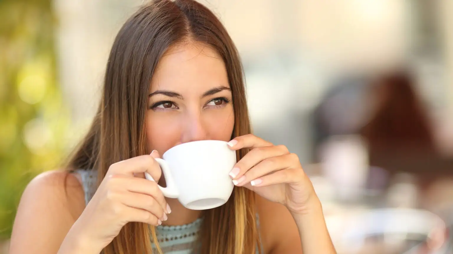 Ce se întâmplă în corpul tău dacă bei cafea zilnic. Efecte pozitive și ...