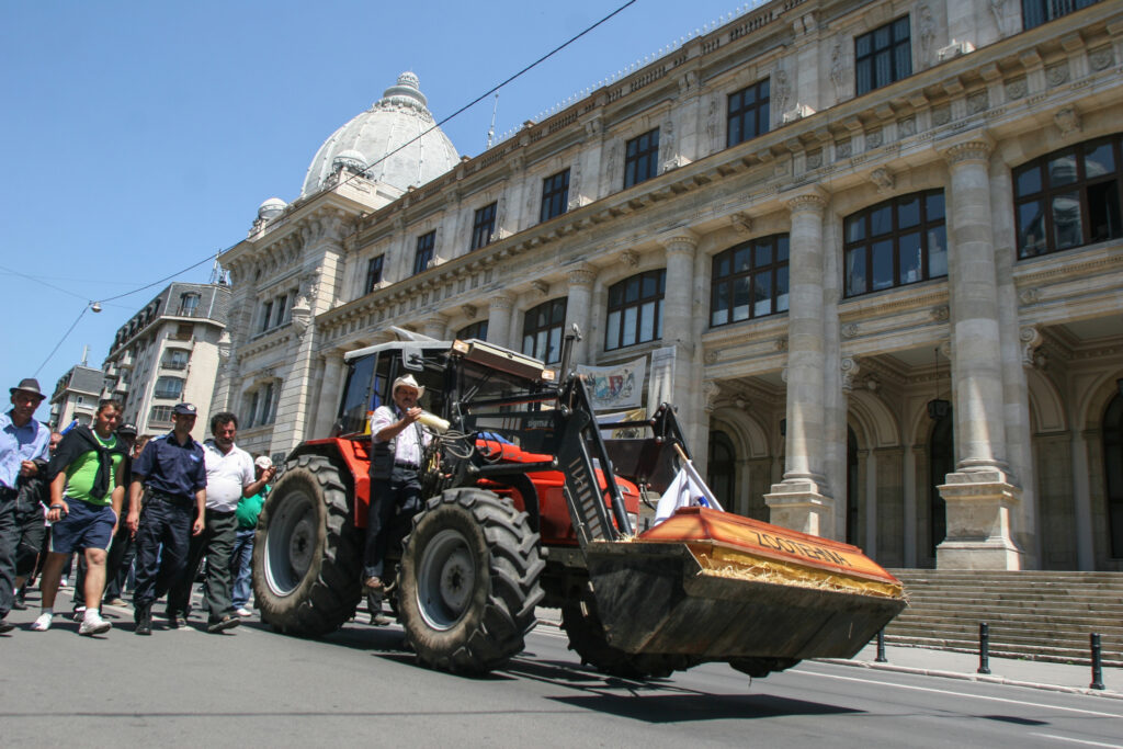 Fermierii din România vor organiza proteste de amploare! Sunt revoltați ...
