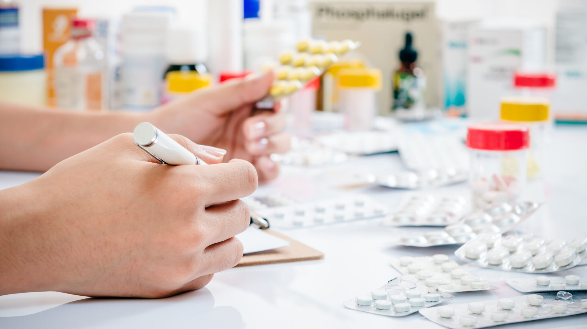 Medicamentele trebuie returnate. Avertisment pentru românii care ...