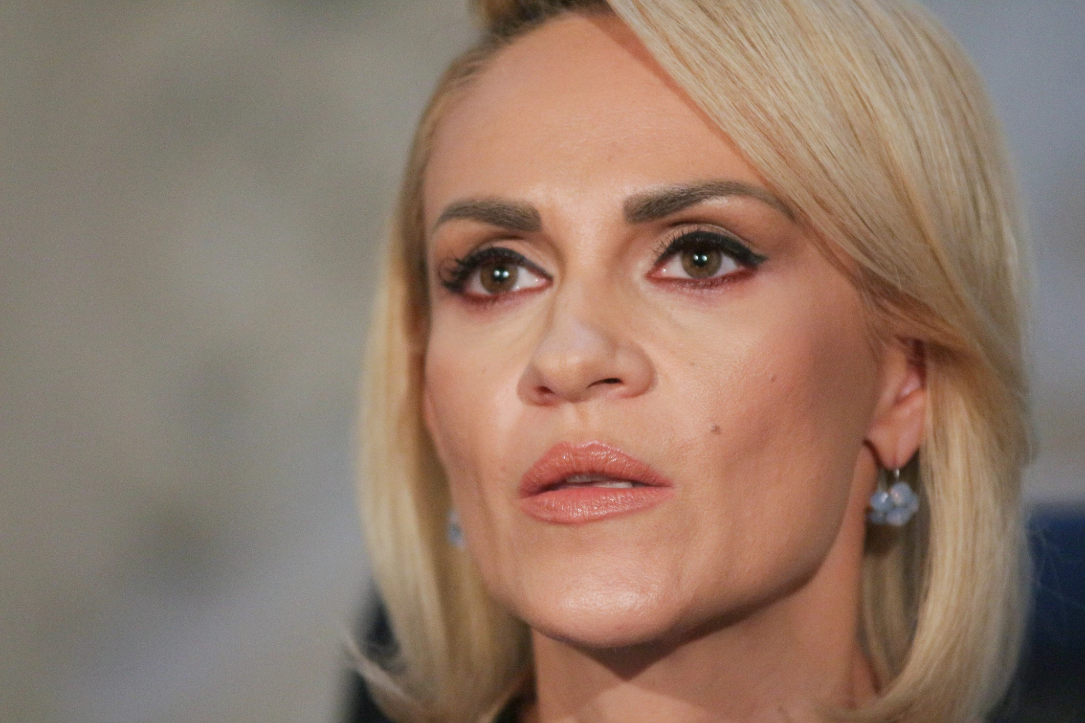 Gabriela Firea a plecat din România! Anunțul făcut chiar acum de Gigi ...