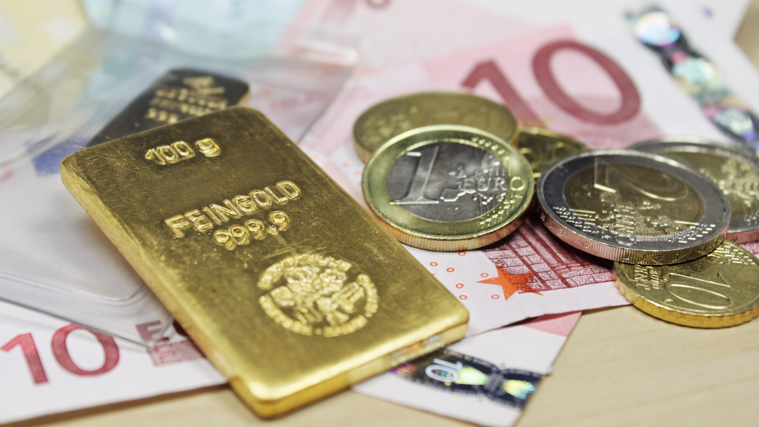 Curs valutar BNR, 17 iulie 2025. Românii cu AUR și EURO la saltea trebuie să știe – Capital