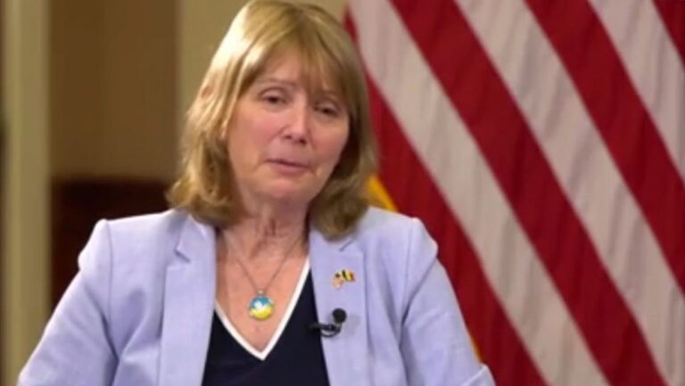 Când vor fi ridicate vizele pentru America. Ambasadoarea SUA a spus exact