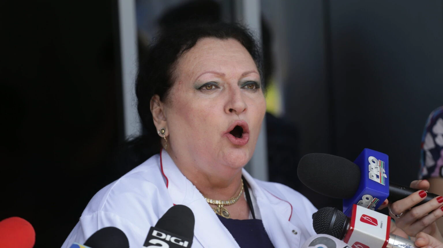 Monica Pop a răbufnit! Anunțul cumplit făcut de medicul oftalmolog