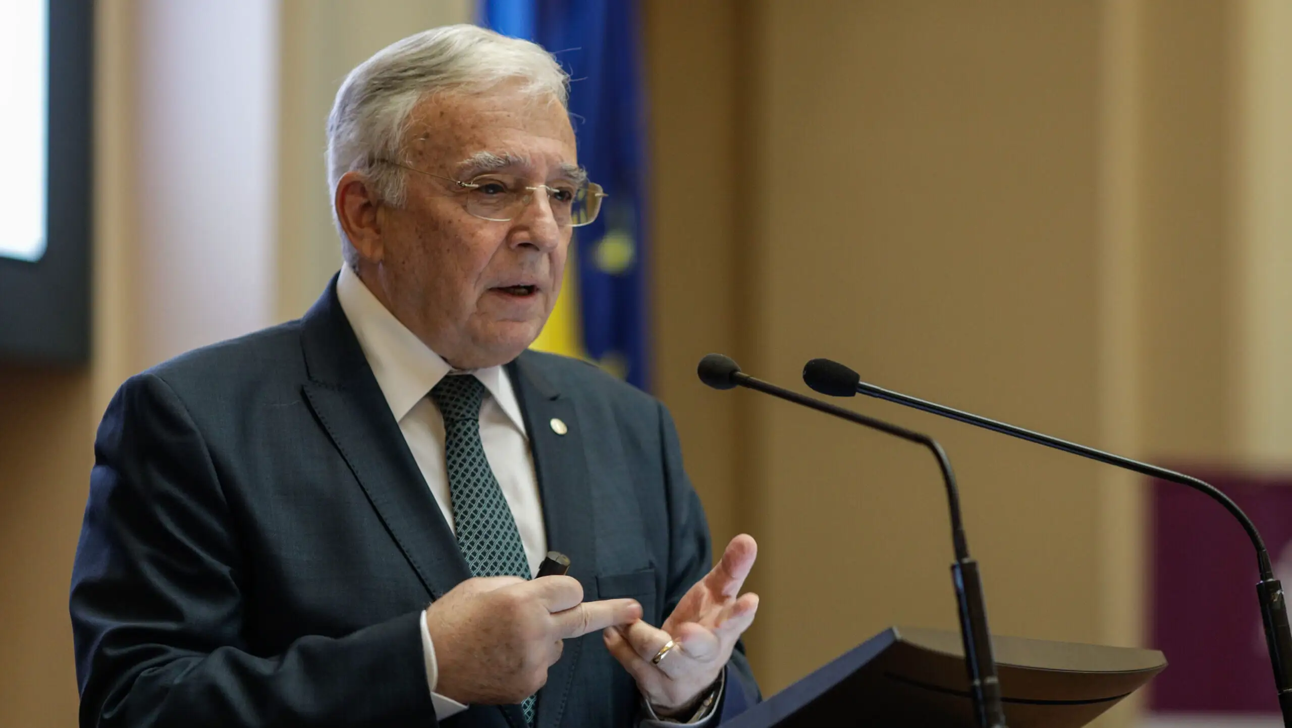 Mugur Isărescu, mesaj crunt pentru guvernanți! Vestea...
