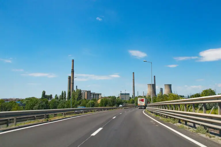 Investiție de 140 de milioane de euro la Petrobrazi. OMV Petrom a ...