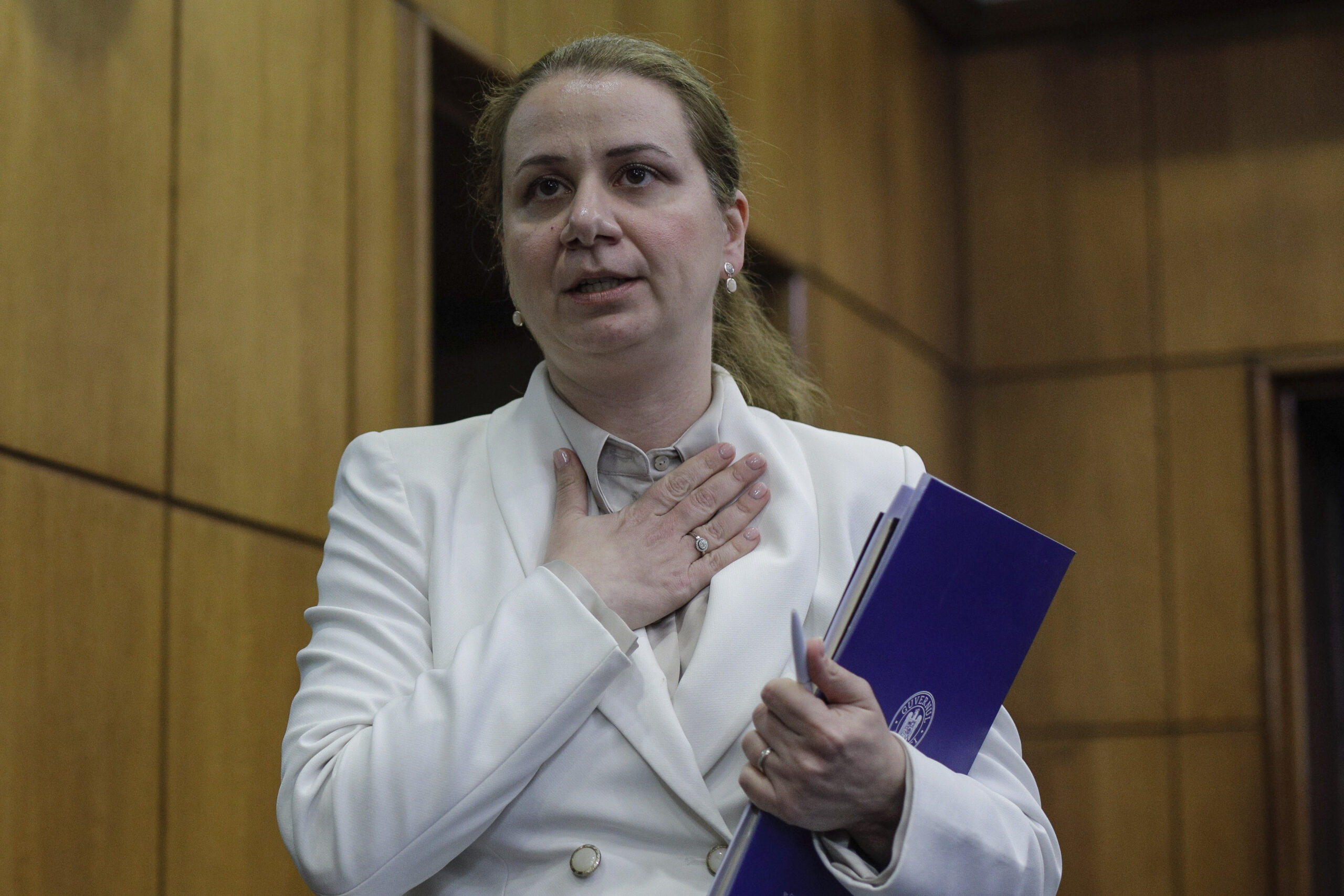 Profesorii se întorc, marți, la catedră. Ministrul Educației: Asistența ...