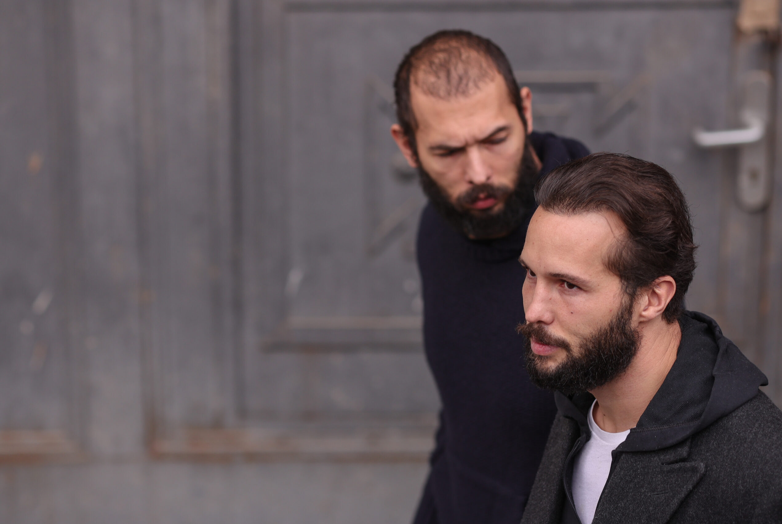 Decizie definitivă! Frații Tate nu au voie să părăsească România