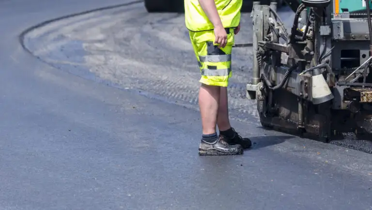 Construcțiile se confruntă cu o criză de personal calificat. România ...