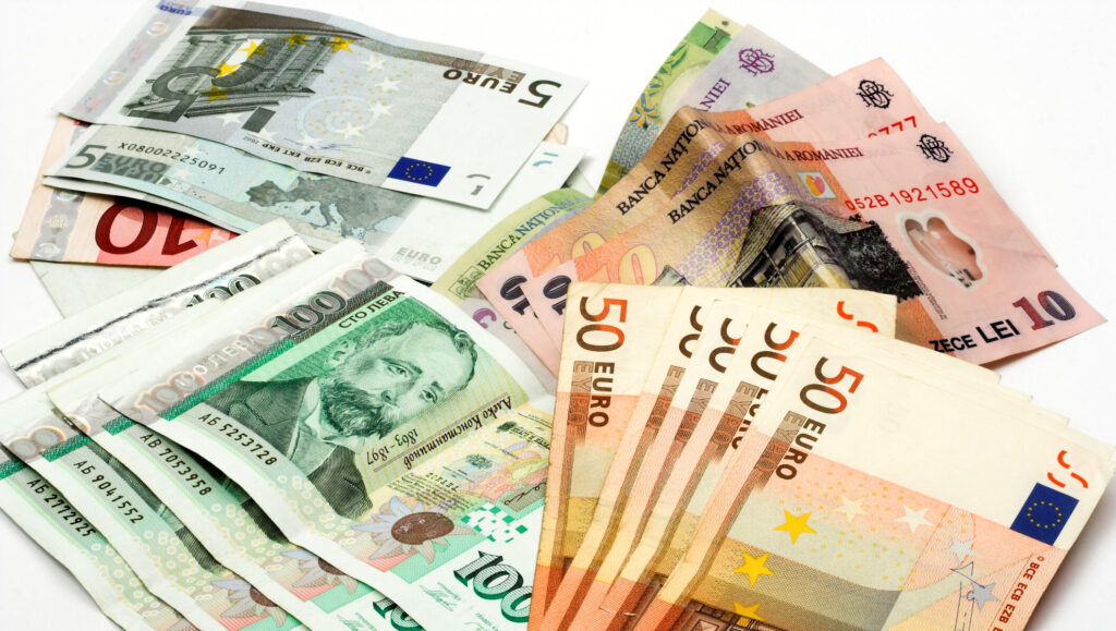 Bancnotele care se schimbă radical! Milioane de români le folosesc