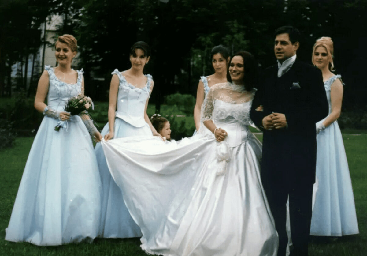 Andreea Esca a uluit toată România! Puţină lume a văzut-o aşa pe ...