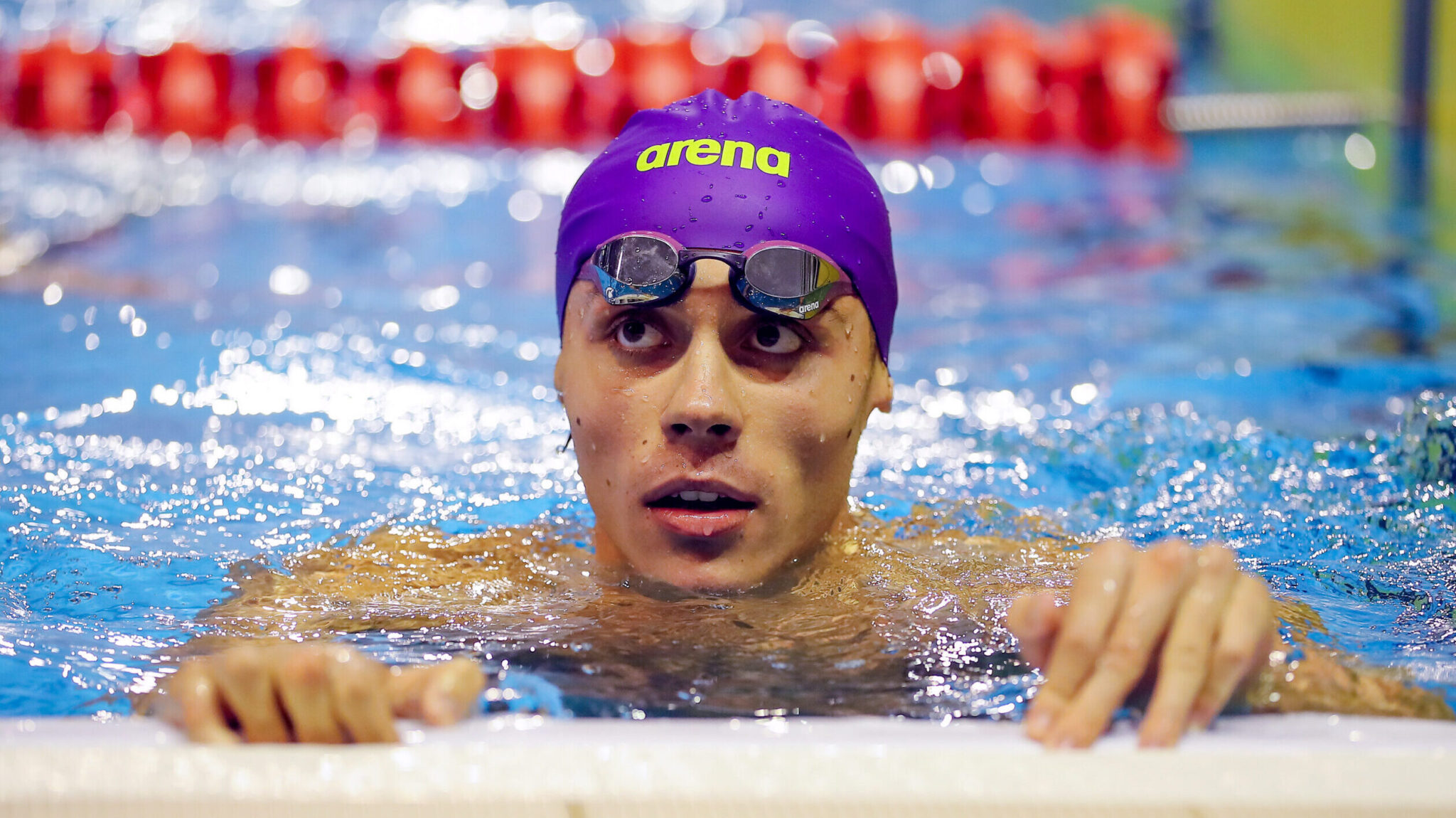 UPDATE David Popovici, nou record european la înot. A câștigat aurul la 100m liber la Europenele ...