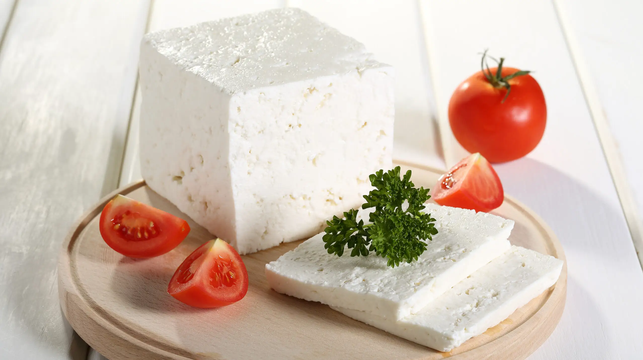 Brânza pe care românii NU trebuie s-o mai cumpere. Piedone i-a ...