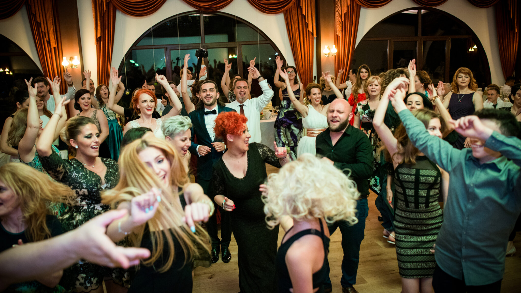 Revelion 2024, la România TV. Telespectatorii vor avea parte de mari ...