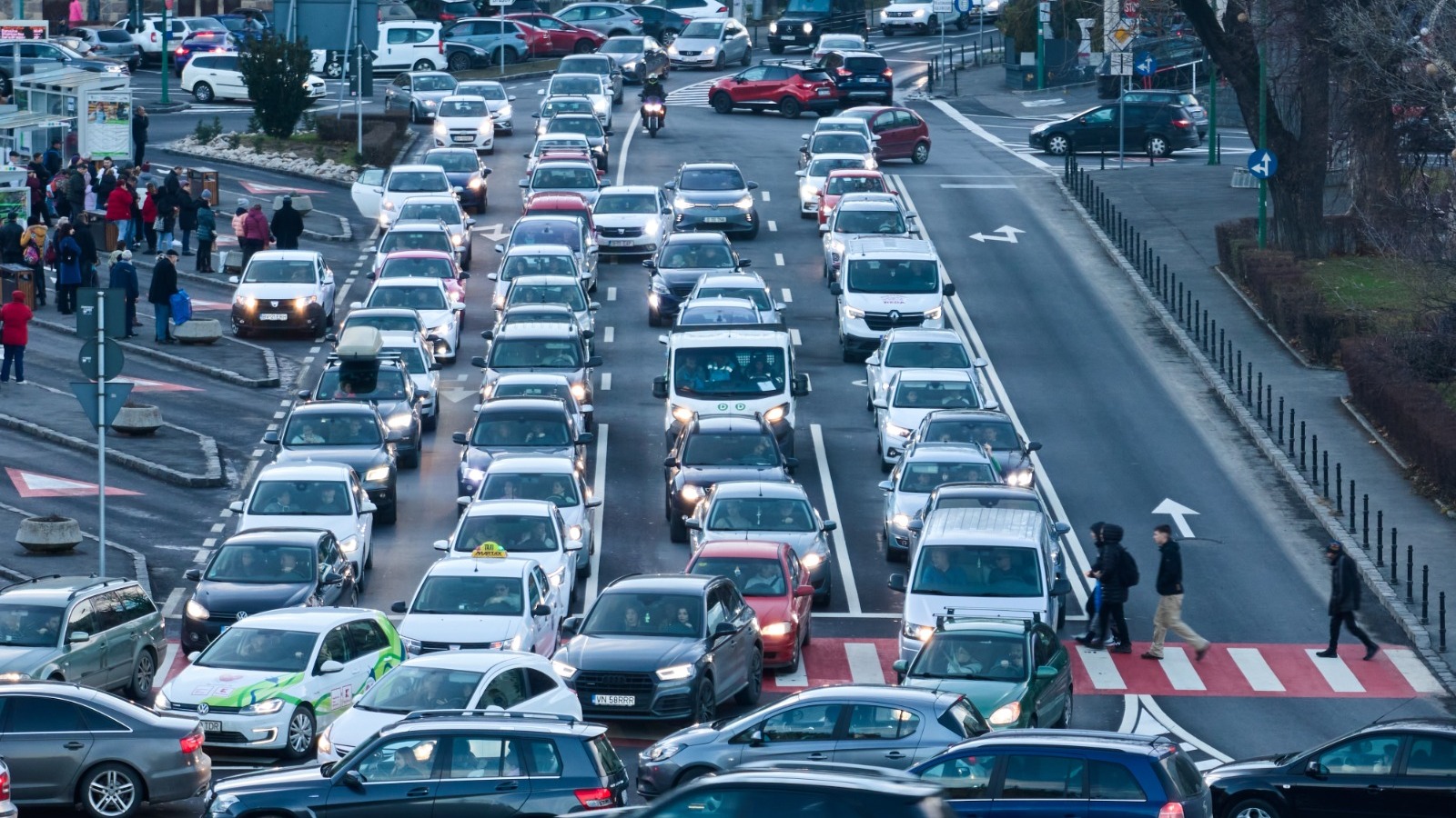 Mașinile care vor fi interzise! Decizia care se pregătește chiar acum