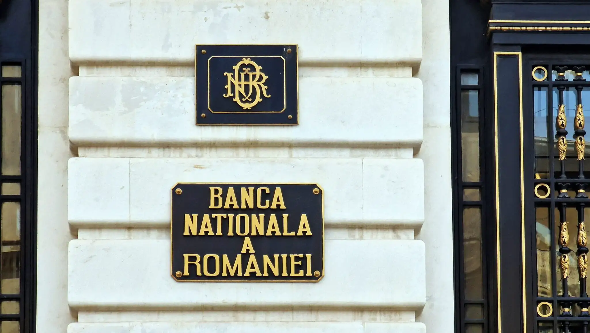 BNR avertizează. Ce se va întâmpla cu creditele bancare în 2025