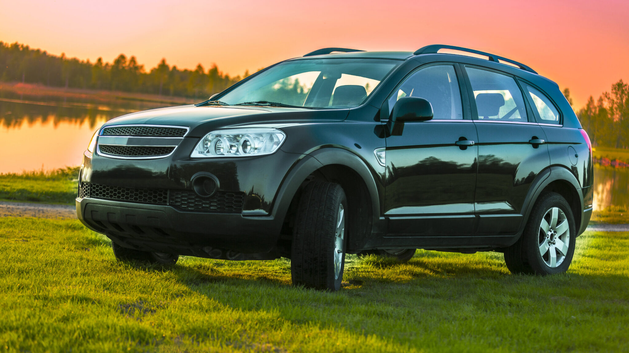 Lovitură pentru cei care au SUV, vehicule electrice sau hibrid! Taxă de ...