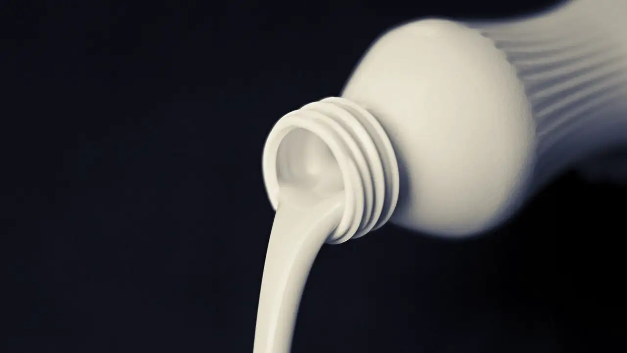 Nereguli găsite de ANSVSA la produsele lactate aflate în magazine