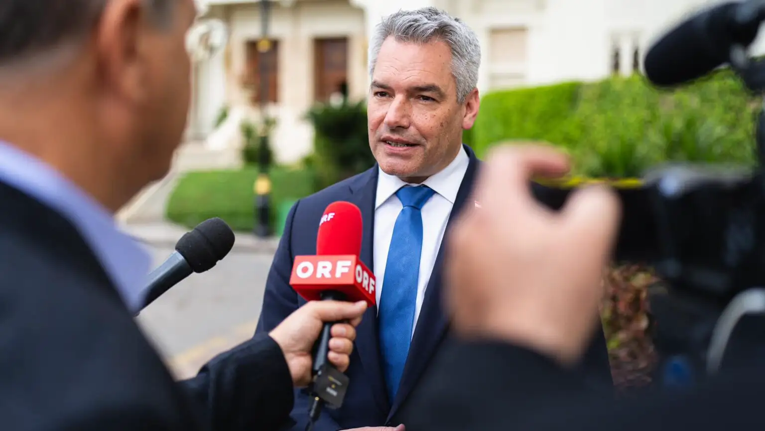 Karl Nehammer, decizie drastică. Austria se zdruncină din temelii