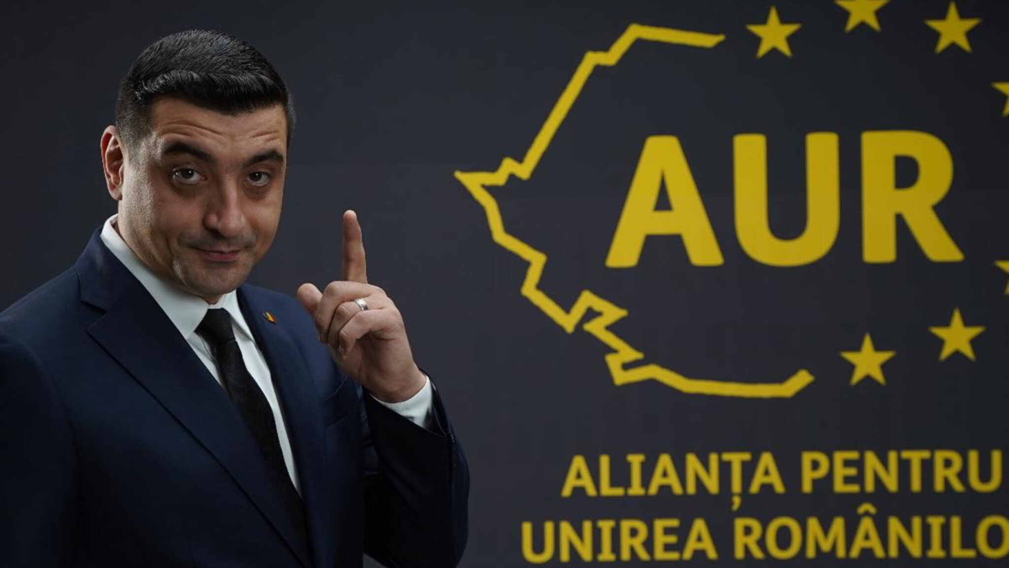 Ce va face George Simion dacă va deveni președinte? Liderul AUR promite dobânzi zero la credite ...