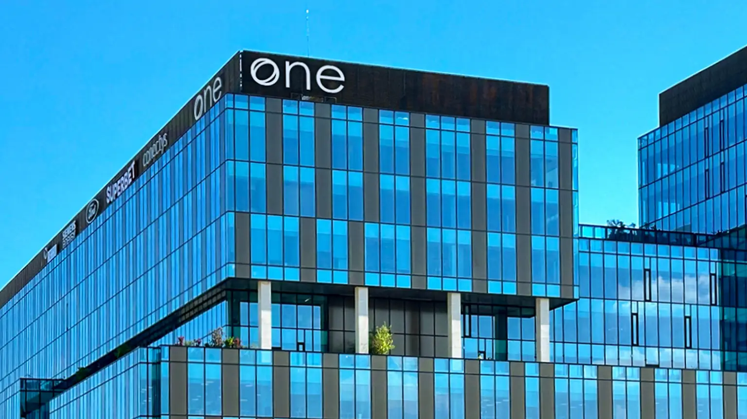 One United Properties raportează afaceri de 1,4 miliarde lei în 2025 și ...