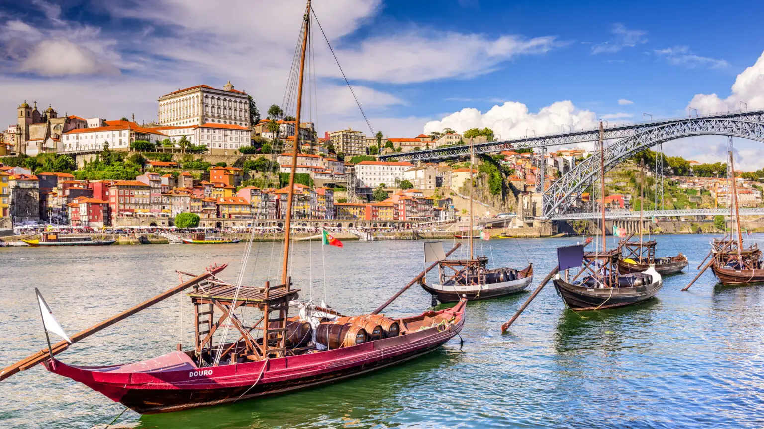 Vacanță în Portugalia. Cele mai frumoase locuri pe care să le vizitezi
