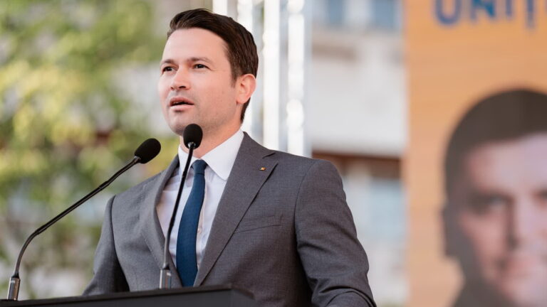 Robert Sighiartău: George Simion s-a atacat singur