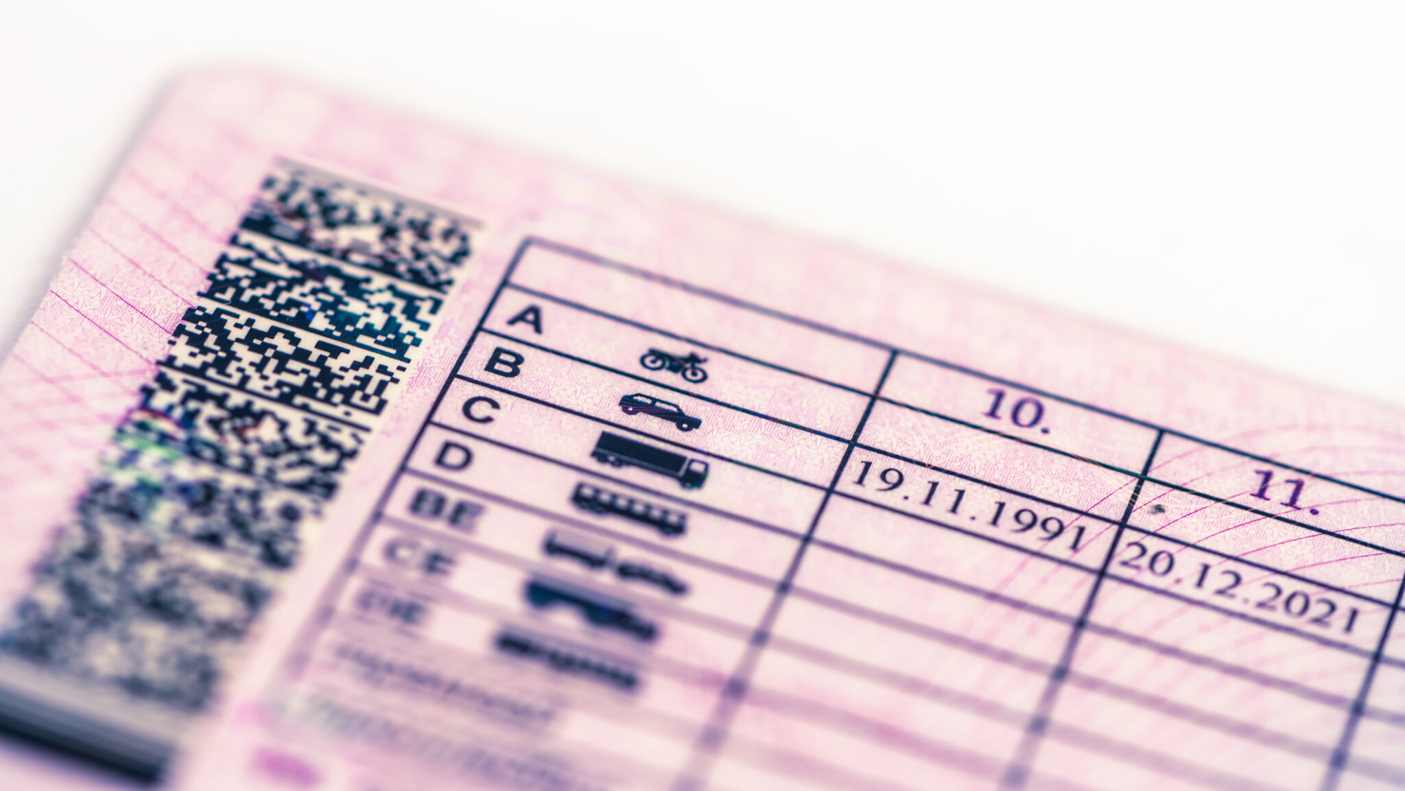 Cod Rutier 2025. Mașinile care se conduc fără permis de conducere. Lege în vigoare în România