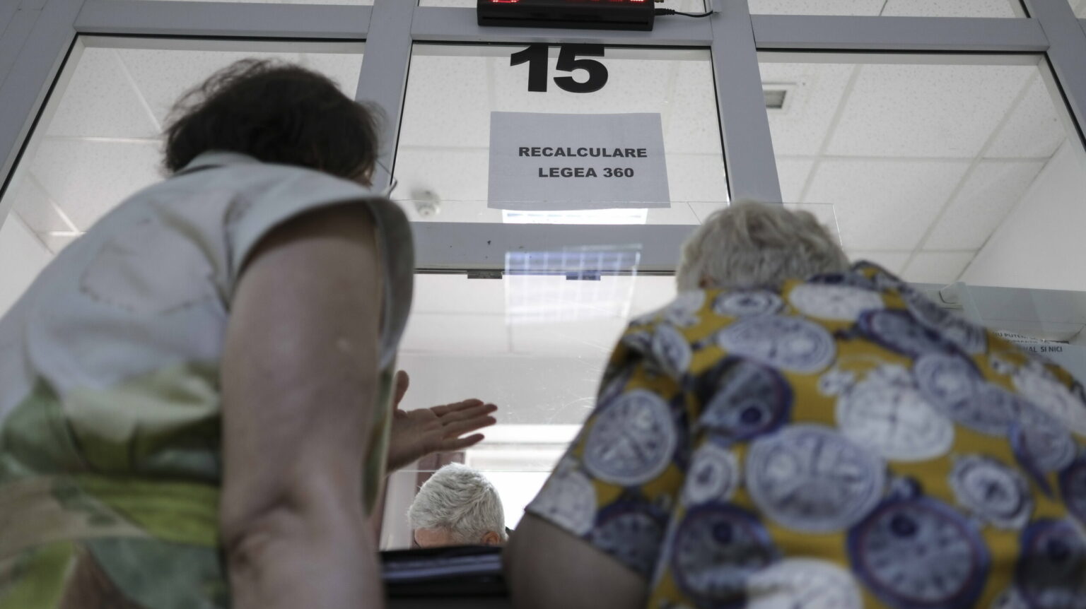 S-a dat ordin la casele de pensii din întreaga țară. Anunț pentru pensionarii din România – Capital