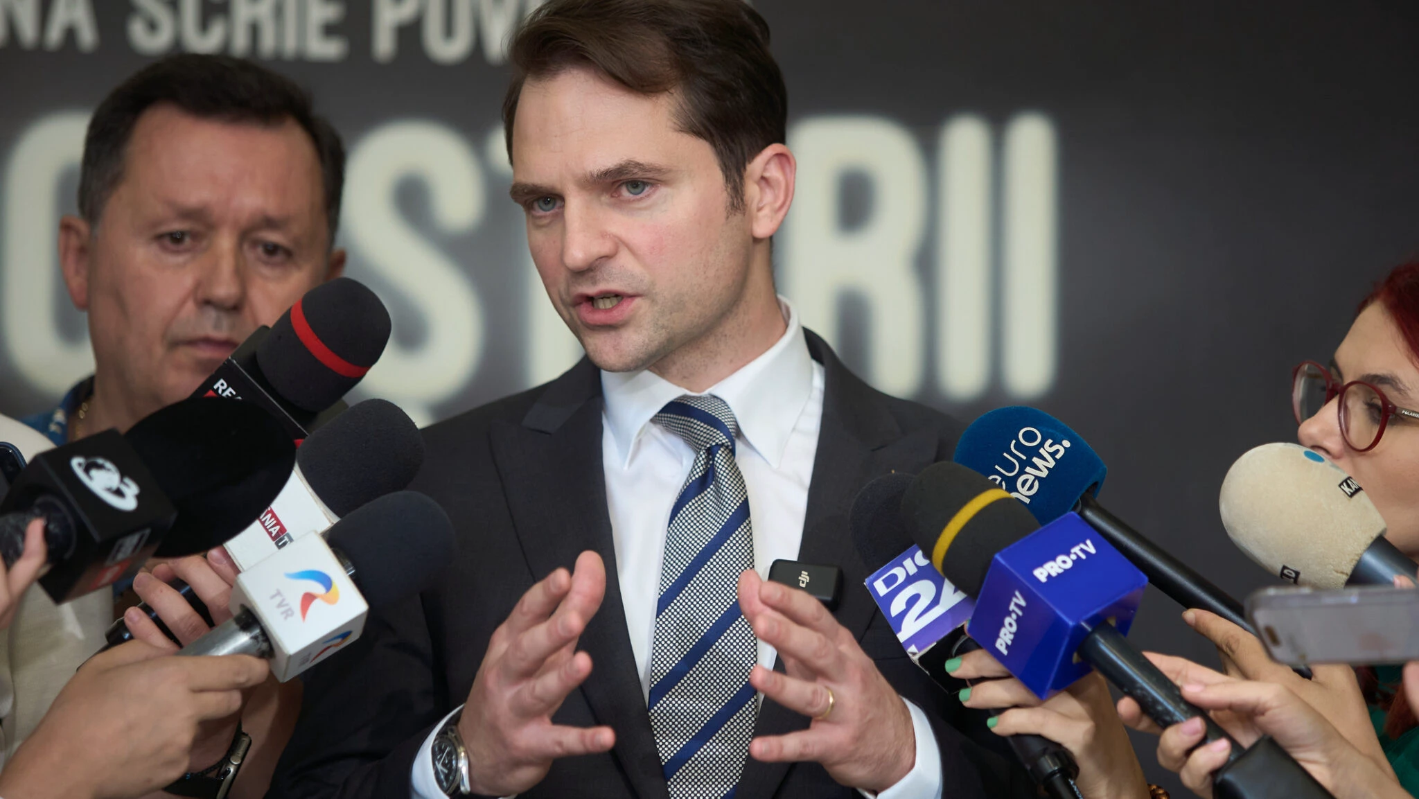 Compensarea facturilor la energie. Sebastian Burduja: Românii vor fi în ...