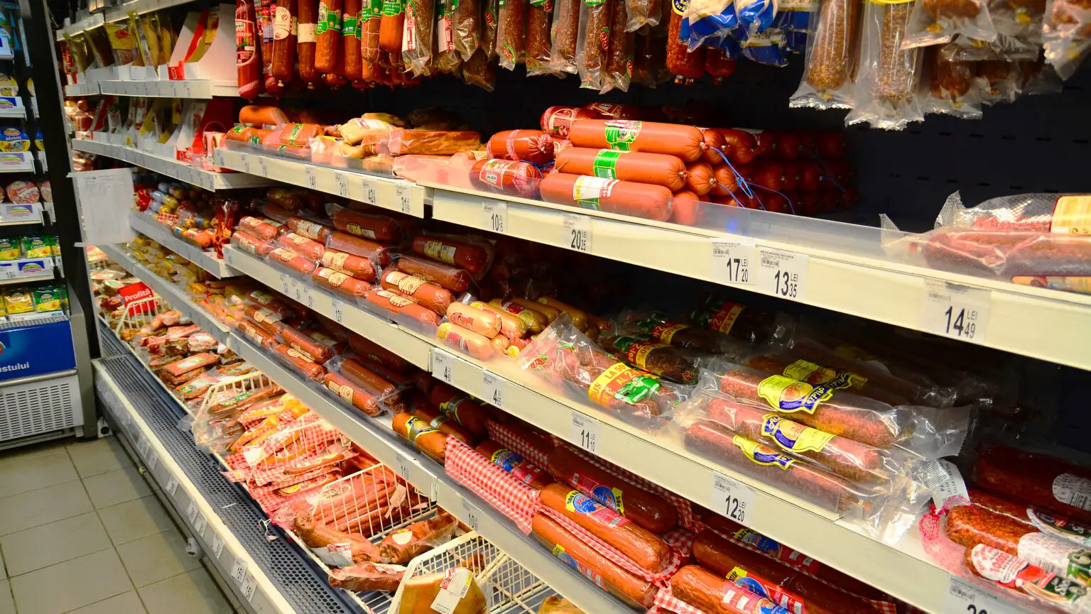 Republica Moldova elimină plafonarea adaosurilor comerciale pentru ...