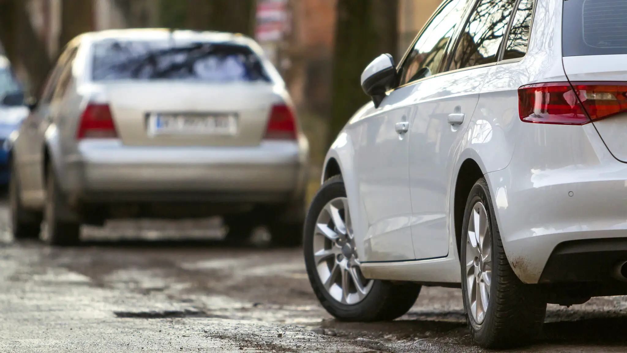 Noul impozit auto în 2026. Cât vor plăti șoferii în România în funcție ...
