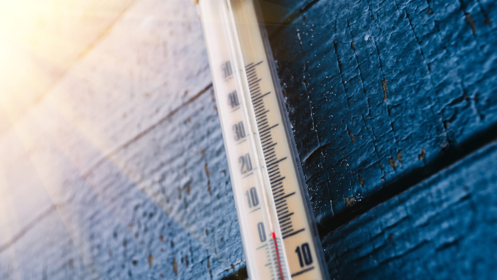 Vremea o ia razna în România! ANM a emis cod galben de vijelii și ...