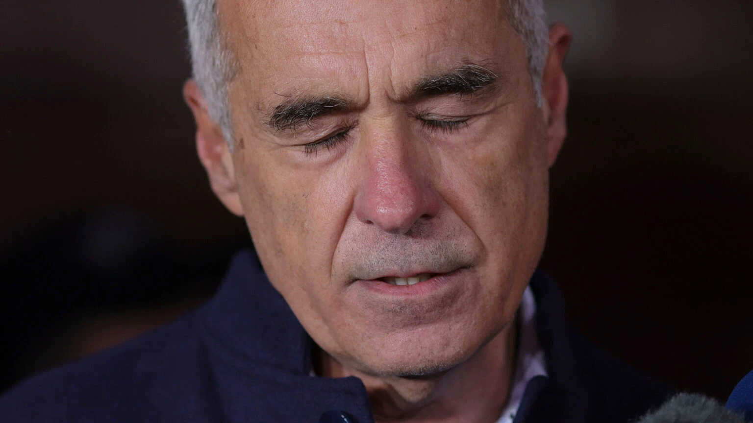 Ion Iliescu este furios. Decizia lui Călin Georgescu i-a lăsat mască pe ...