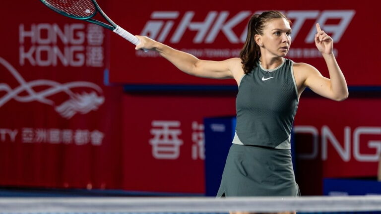 Simona Halep a dat lovitura pe terenul de tenis. Reușită fabuloasă pe ...