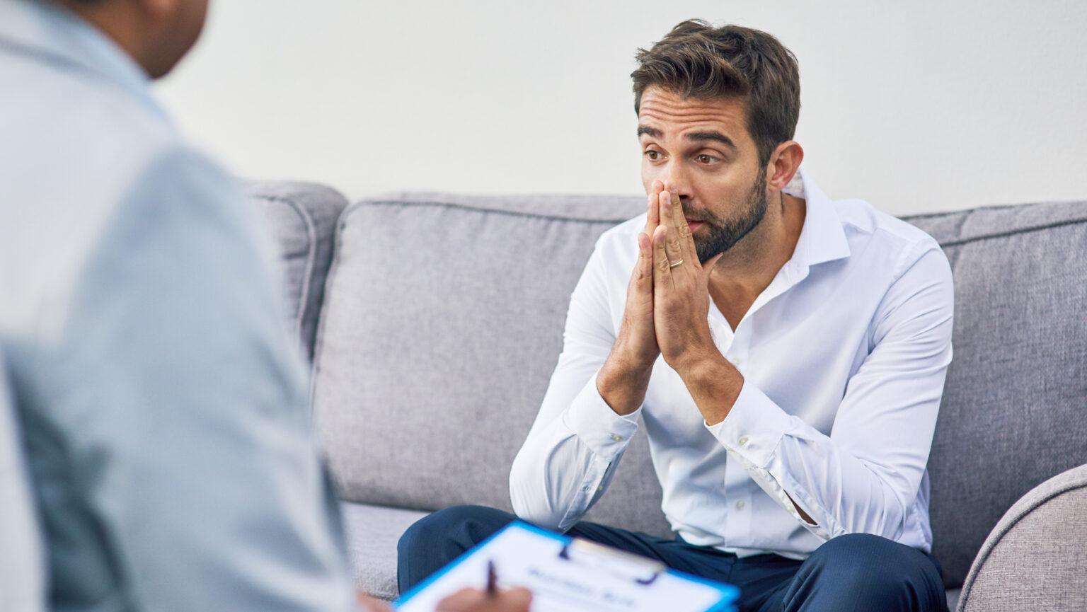 Îndepărtarea de depresie: Cum pașii zilnici îmbunătățesc sănătatea mintală