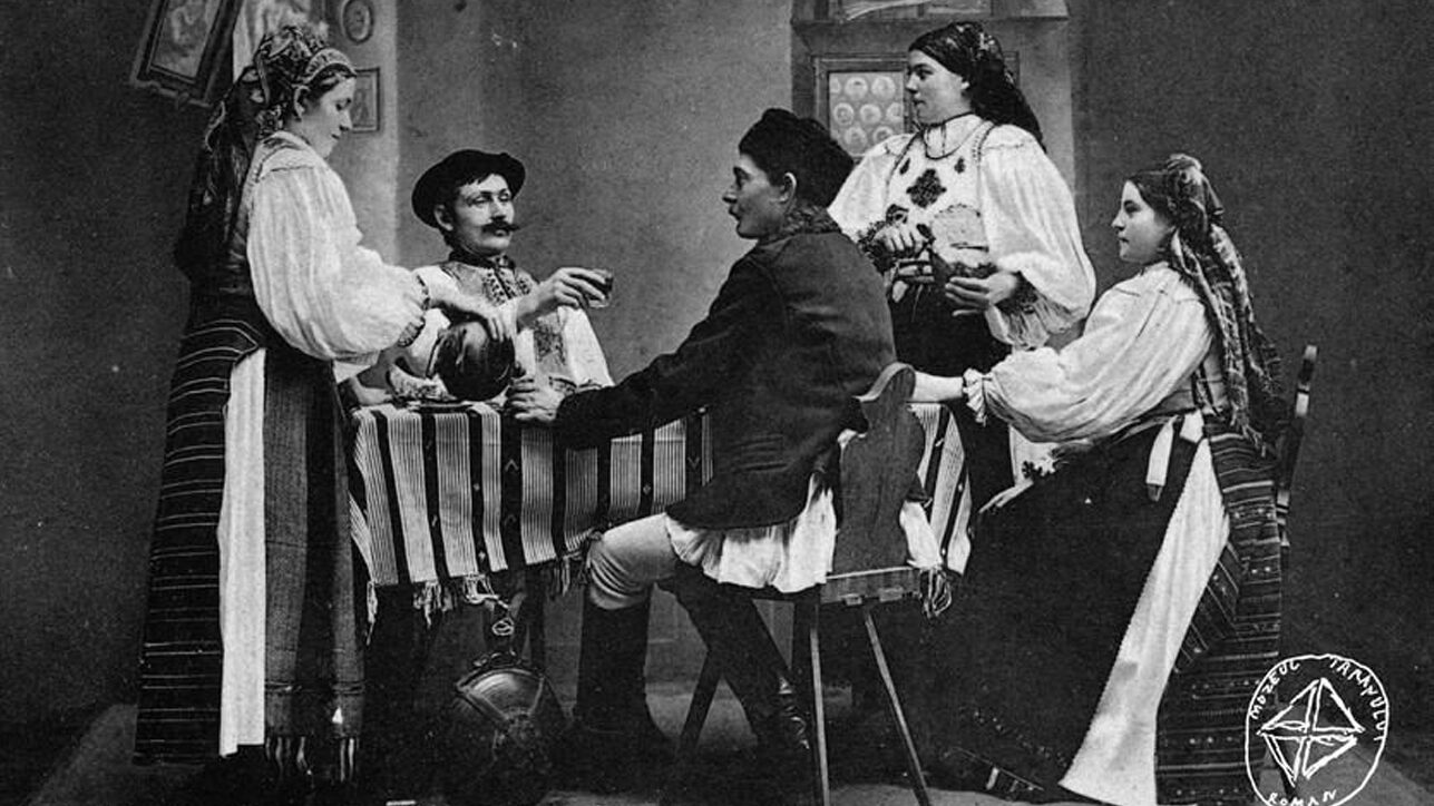 Alimentația țăranului român în urmă cu un secol. Mămăliga și canea de ...