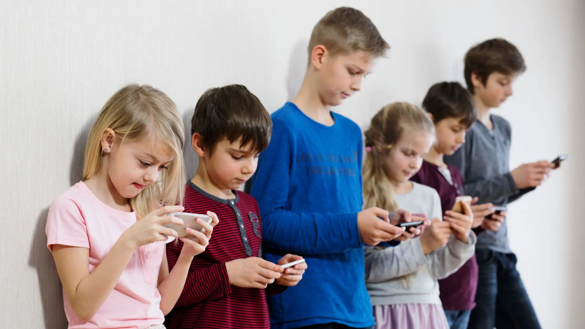 Tragedie totală pentru cei care au telefoane mobile! Au anunțat acum ce ...