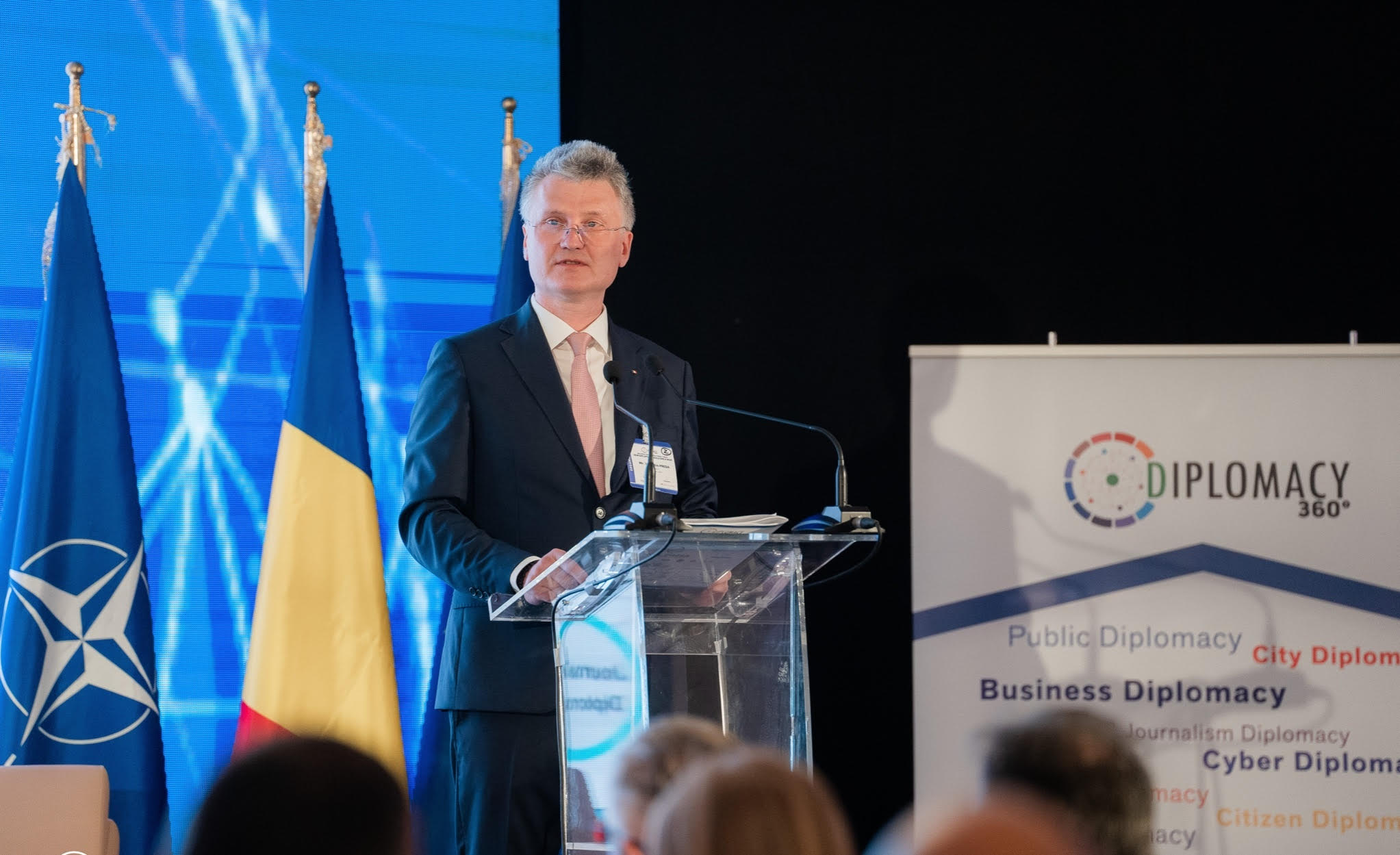 Valentin Preda, Cine suntem noi? Dialog pentru România: “Doar prin ...