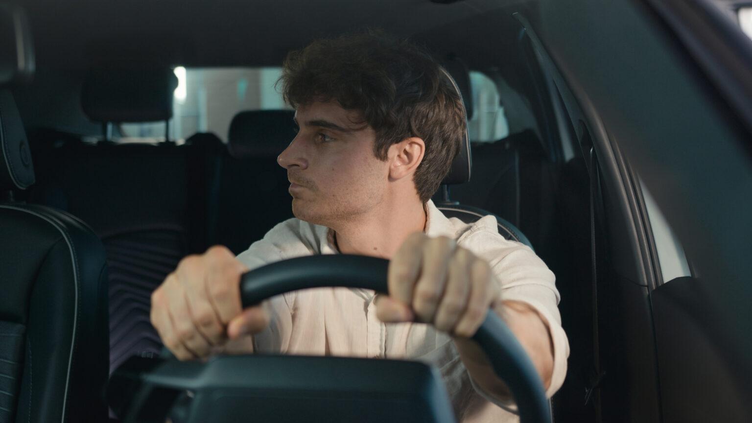 Cod Rutier 2025. Amendă de 1.000 de lei pentru șoferii cu copii ...