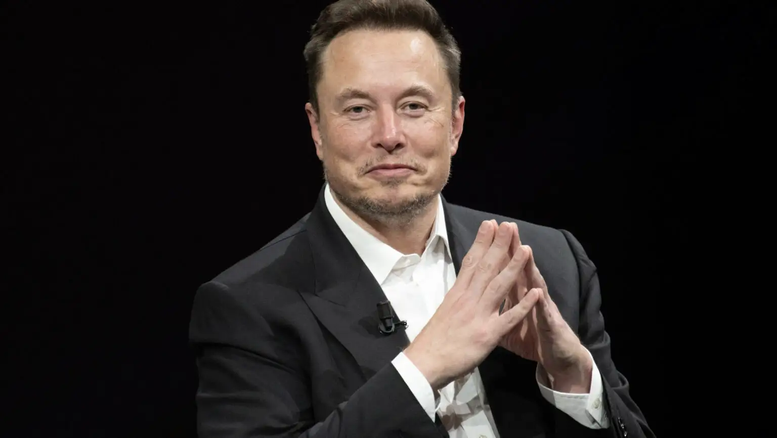 Elon Musk vrea să electrifice Marea Britanie. Tesla cere licență de ...