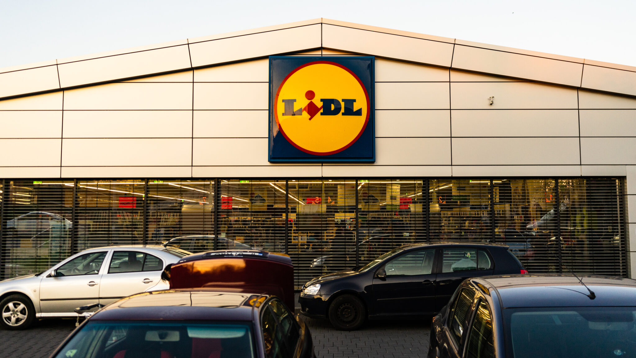 Veste bună pentru toți clienții Lidl din România. Se aplică de ...