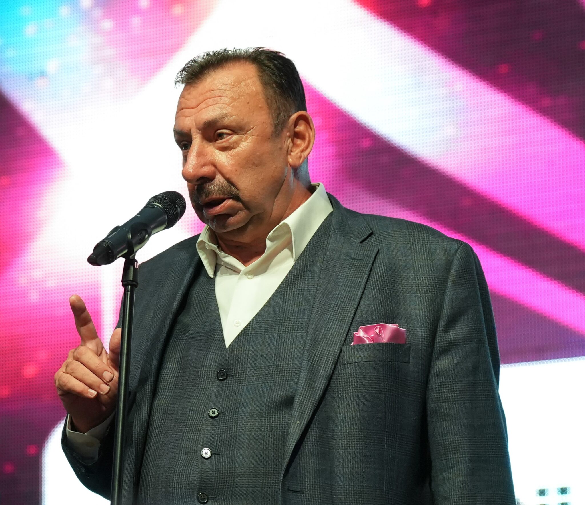 Campania EVZ-Capital #provocareapresedintelui. Marian Alecu ...