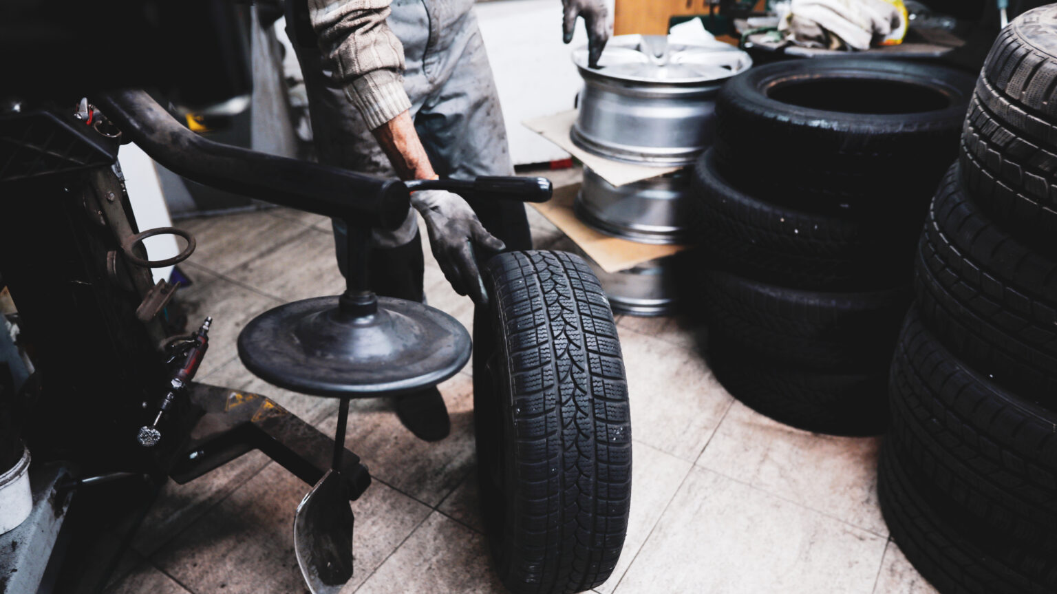 Presiunea corectă în anvelope. Ce trebuie să facă șoferii când ...