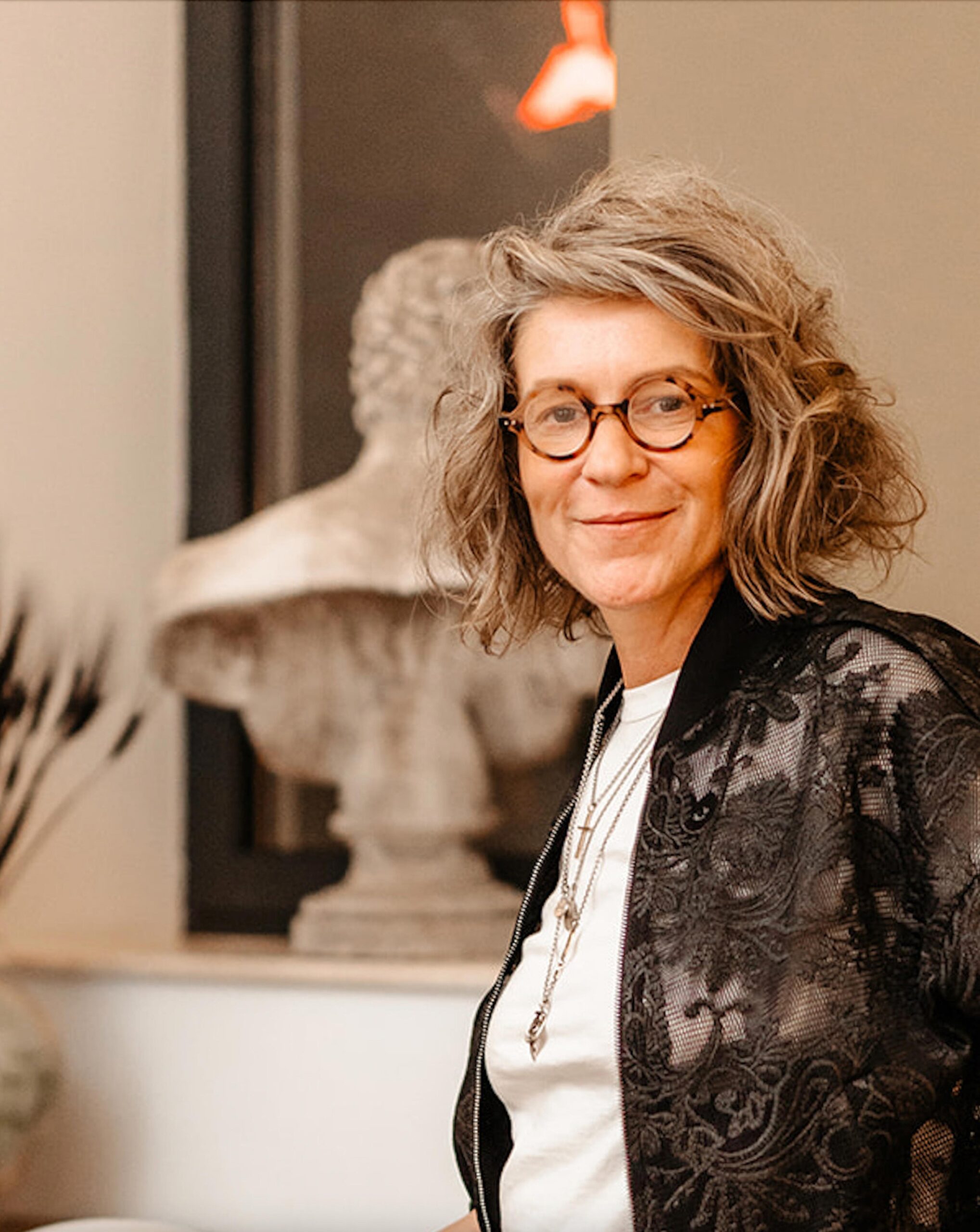 Gala „Top 100 Femei de Succes” Ioana Voloacă, Fundația Eshte: „A fost ...